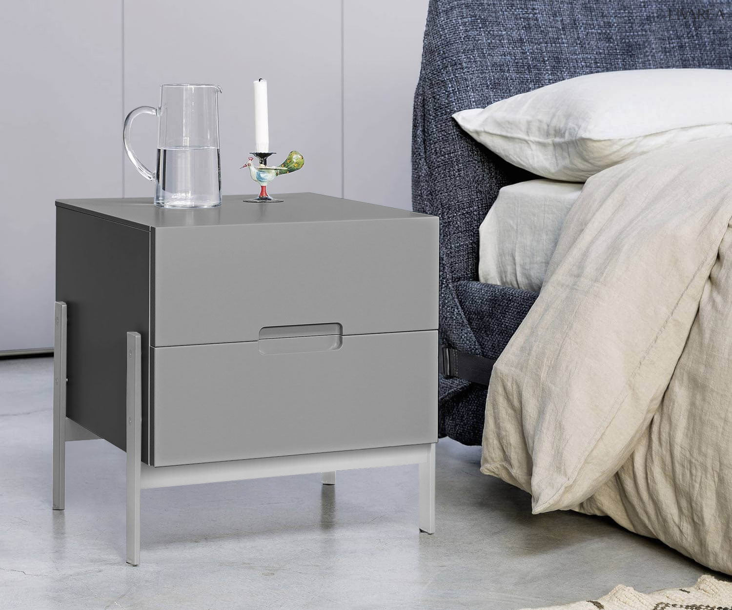 Novamobili Float design bedside cabinet on legs with drawers