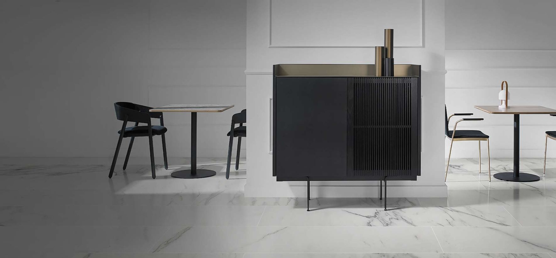 Design Highboards in Hochglanz